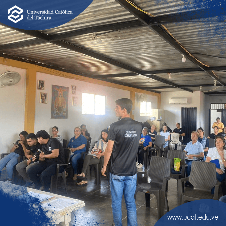 Estudiantes de Derecho de la UCAT instruyen a catequistas sobre ... Estudiantes de Derecho de la UCAT instruyen a catequistas sobre ...